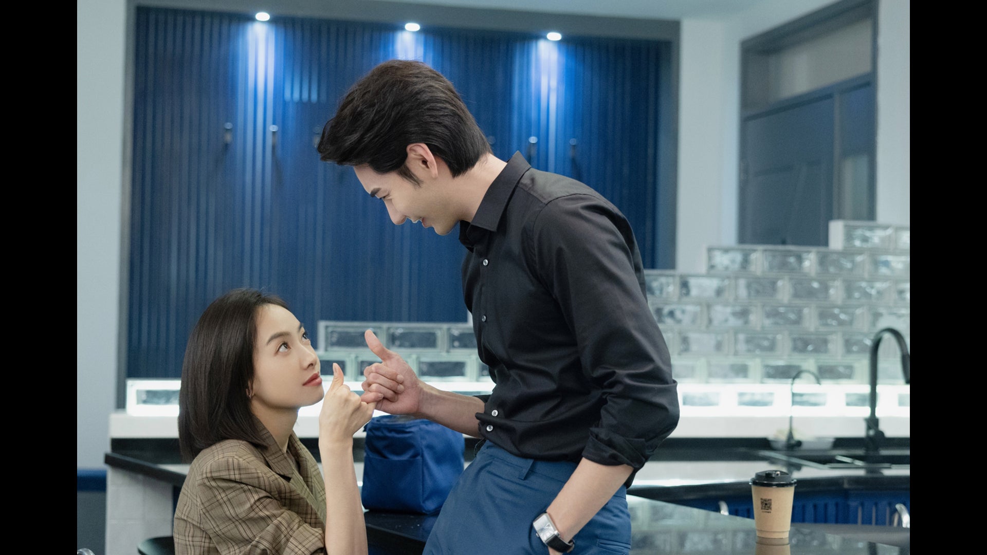 彼女は無敵な翻訳官 第31話 | Lemino(レミノ) - 映画・ドラマ・アニメや音楽・ライブが見放題 | ドコモの動画配信サービス