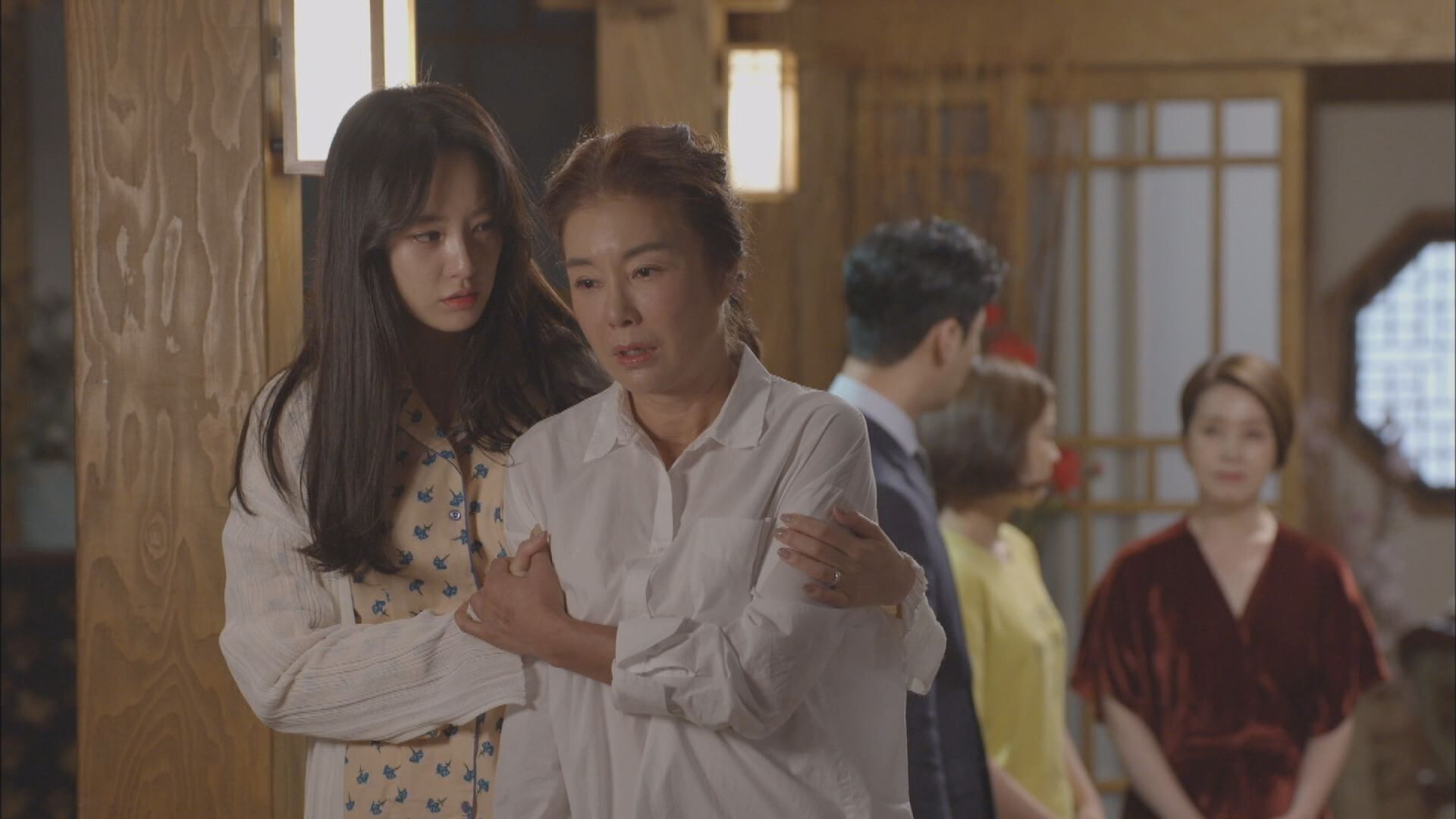 私がヒロイン！～宿敵のビョル姉妹～ 第44話 | Lemino(レミノ) - 映画・ドラマ・アニメや音楽・ライブが見放題 | ドコモの動画配信サービス