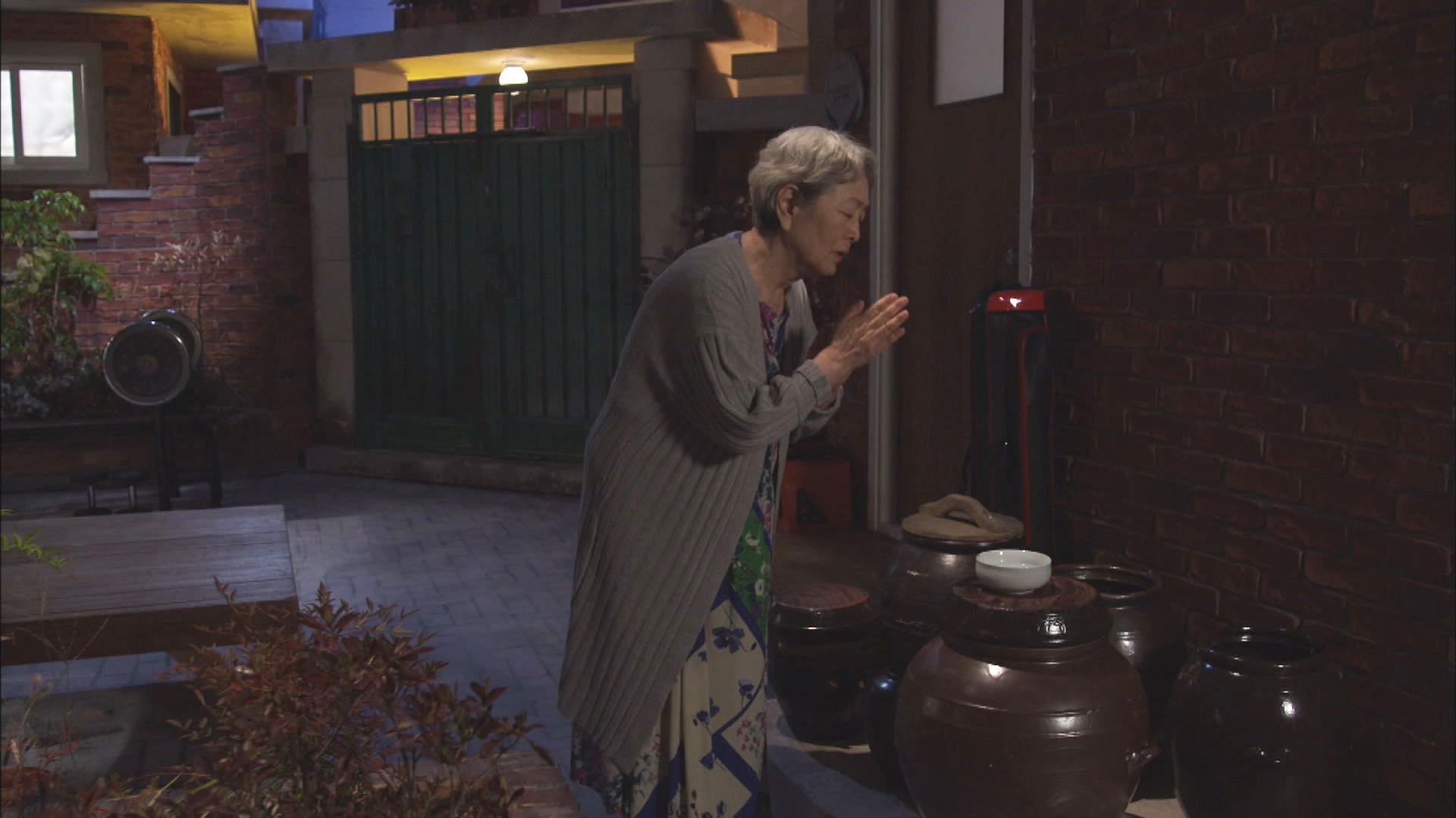 私がヒロイン！～宿敵のビョル姉妹～ 第90話 | Lemino(レミノ) - 映画・ドラマ・アニメや音楽・ライブが見放題 | ドコモの動画配信サービス