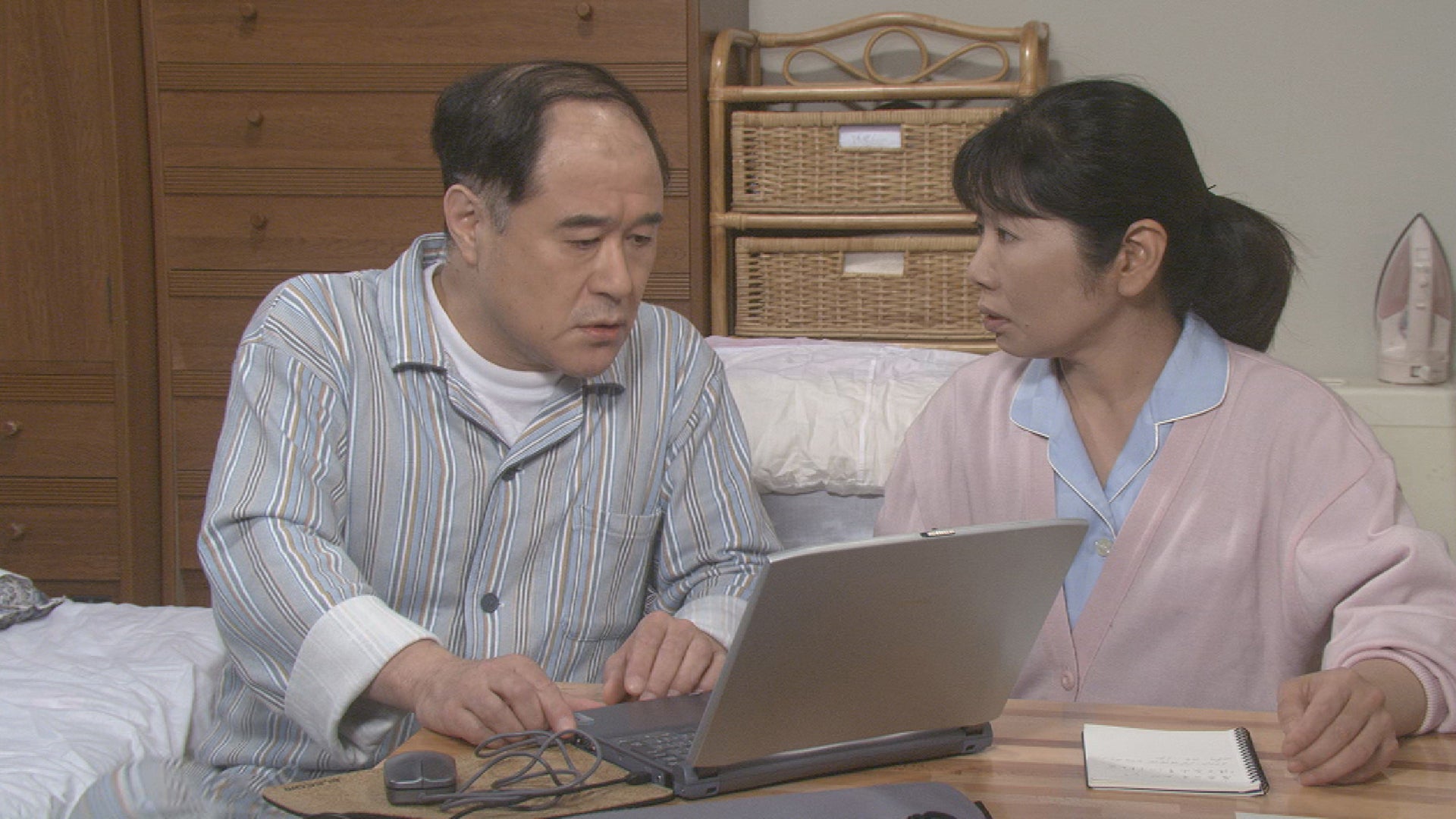 渡る世間は鬼ばかり 第5シリーズ(橋田壽賀子ドラマ) 第九回 | Lemino(レミノ) - 映画・ドラマ・アニメや音楽・ライブが見放題 | ドコモの動画配信サービス