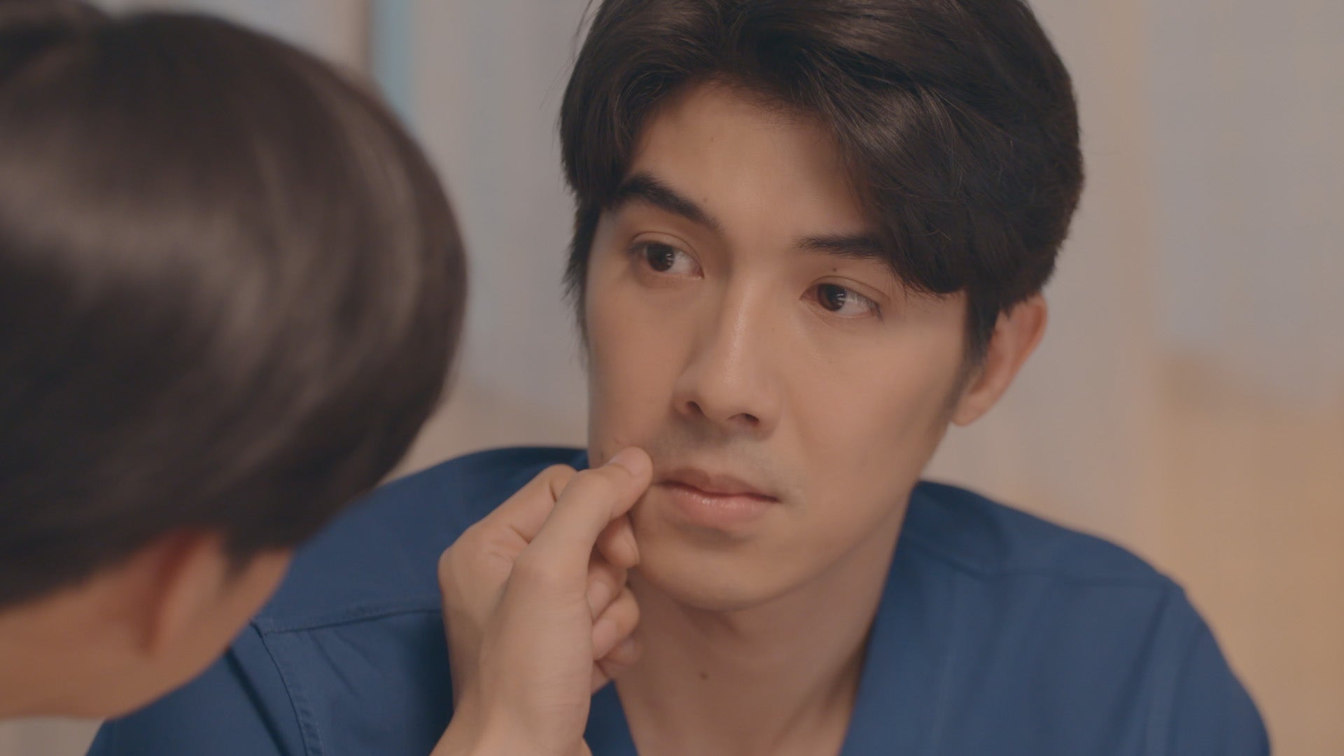 Dear Doctor―死神が愛した医者― #2「思い出のチケット」 | Lemino(レミノ) - 映画・ドラマ・アニメや音楽・ライブが見放題 | ドコモの動画配信サービス