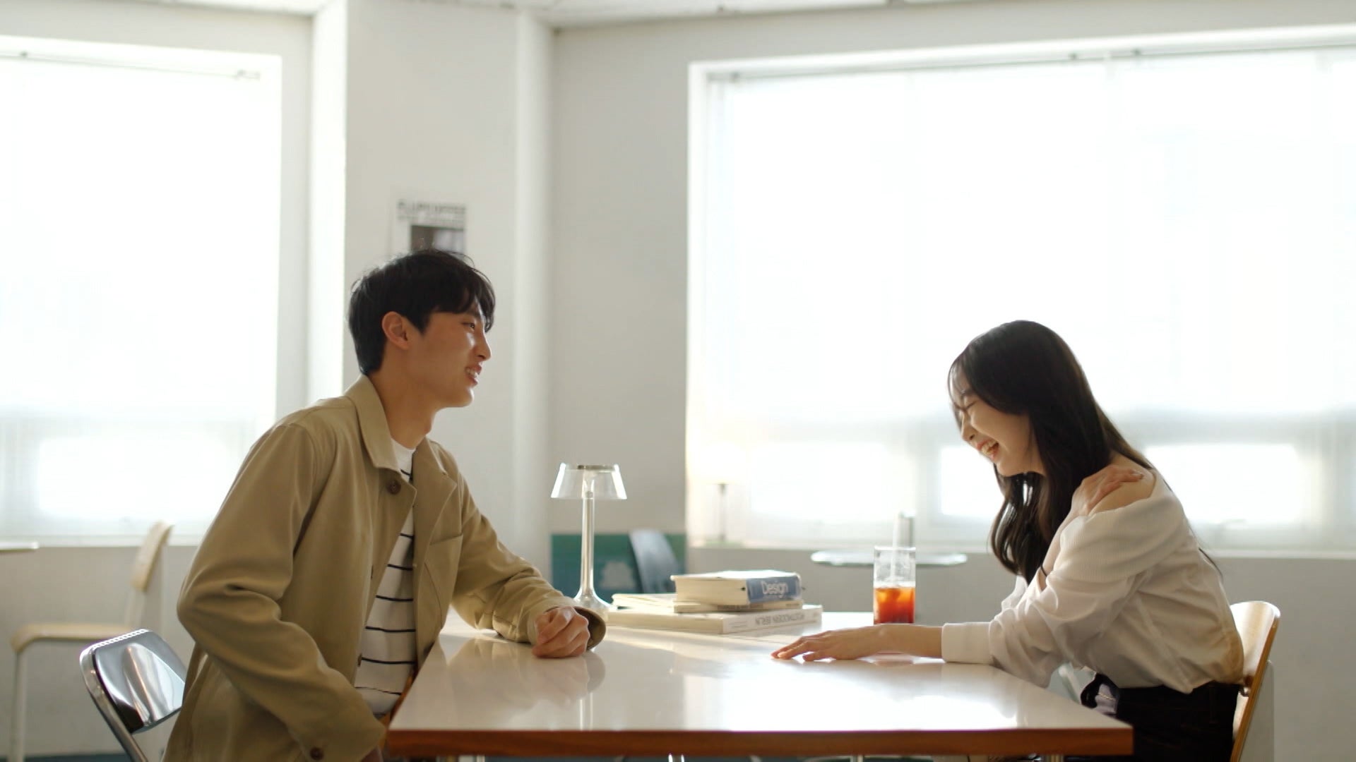 乗り換え恋愛2 第23話 | Lemino(レミノ) - 映画・ドラマ・アニメや音楽・ライブが見放題 | ドコモの動画配信サービス