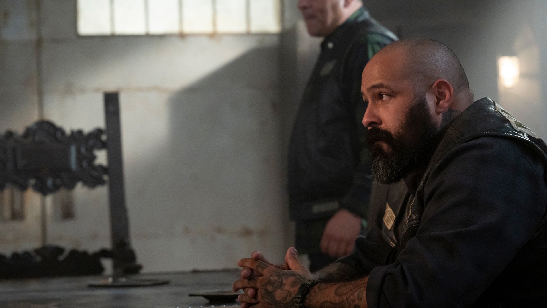 マヤンズ M.C. ～サンズ・オブ・アナーキー外伝～ シーズン3 第4話 | Lemino(レミノ) - 映画・ドラマ・アニメや音楽・ライブが見放題 | ドコモの動画配信サービス