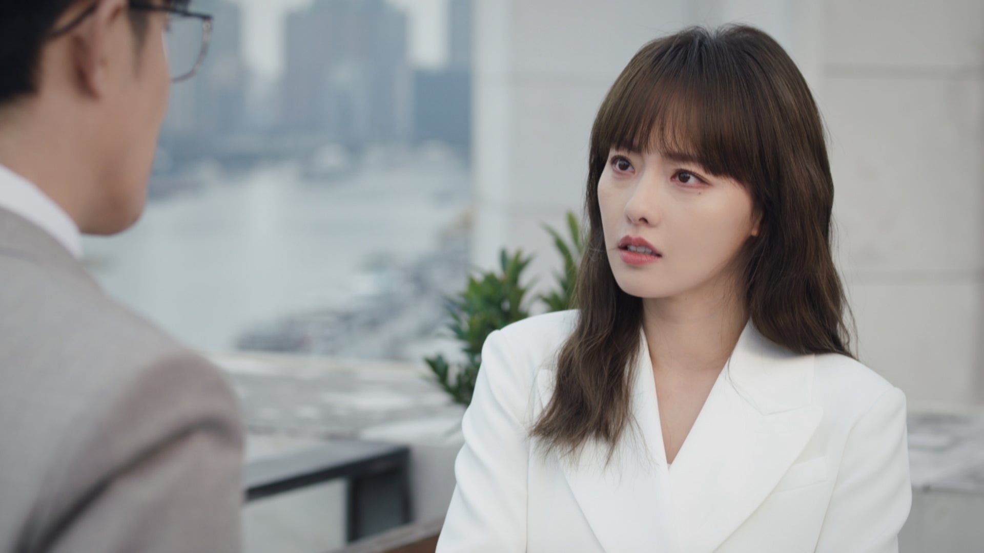 サレ妻の華麗なる復讐 #4 | Lemino(レミノ) - 映画・ドラマ・アニメや音楽・ライブが見放題 | ドコモの動画配信サービス