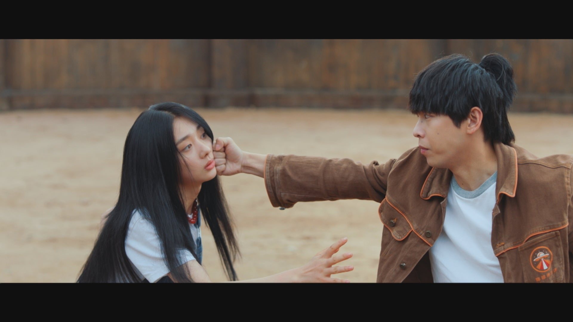 異人之下 アウトサイダーズ 15話 | Lemino(レミノ) - 映画・ドラマ・アニメや音楽・ライブが見放題 | ドコモの動画配信サービス