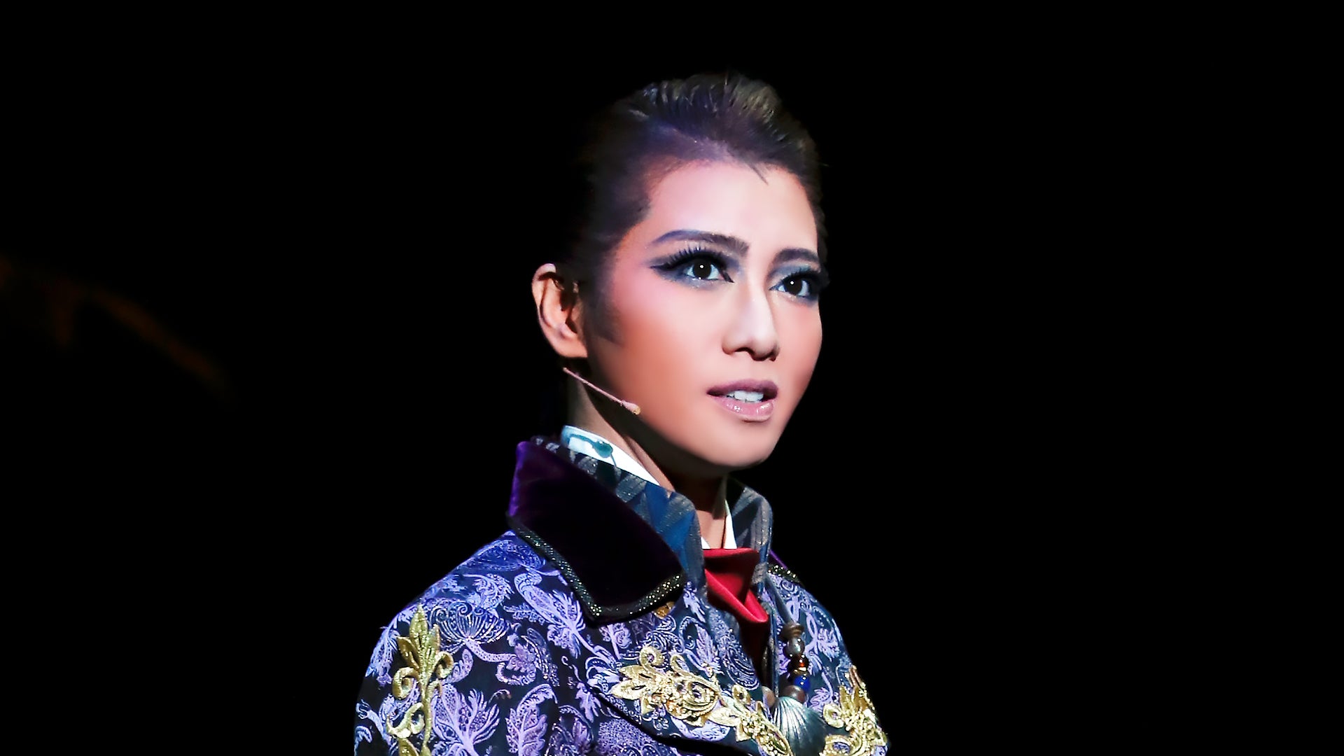 モンテ・クリスト伯（’22年星組・全国・千秋楽） | Lemino(レミノ) - 映画・ドラマ・アニメや音楽・ライブが見放題 | ドコモの動画配信サービス