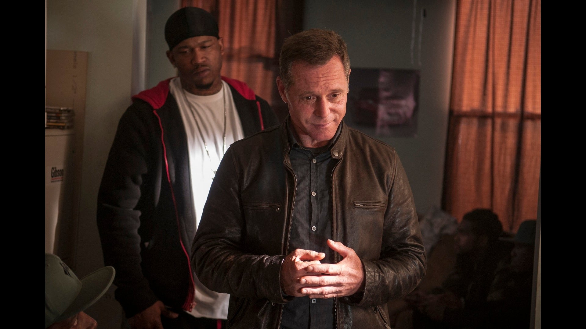 シカゴP.D. シーズン1 第3話 | Lemino(レミノ) - 映画・ドラマ・アニメや音楽・ライブが見放題 | ドコモの動画配信サービス