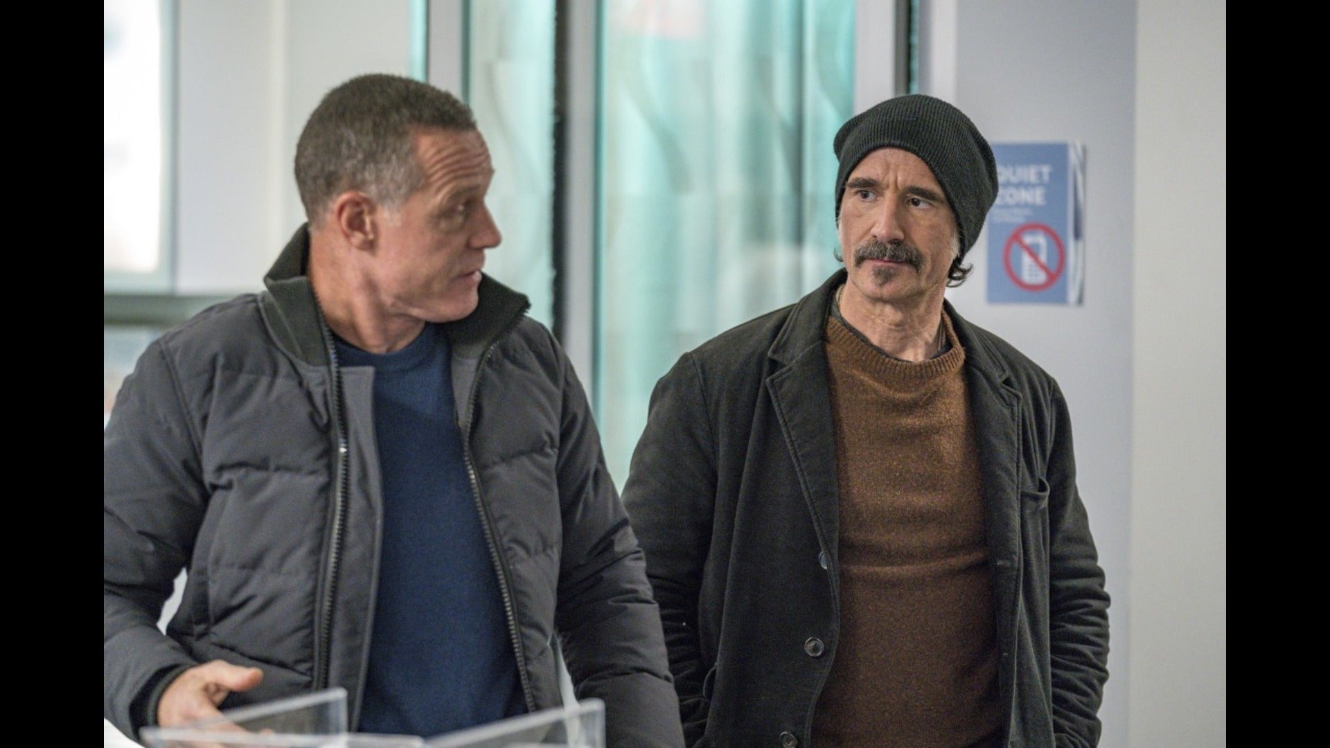 シカゴP.D. シーズン5 第11話 | Lemino(レミノ) - 映画・ドラマ・アニメや音楽・ライブが見放題 | ドコモの動画配信サービス